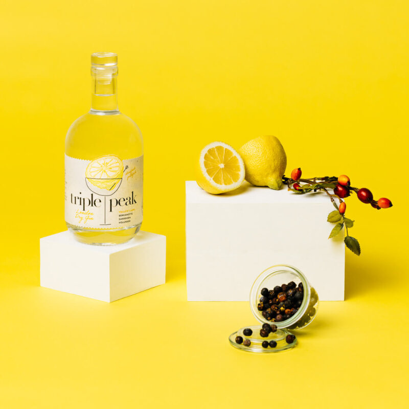 Gin Triple Peak Yellow Label, 7,35